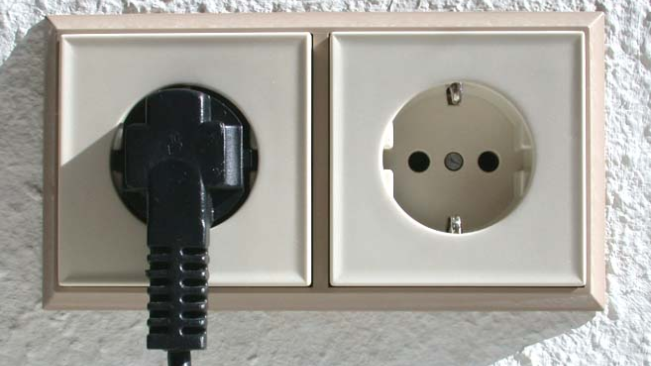 Schuko Type F Sockets | Type F Outlets | European Power Sockets - Frigate
